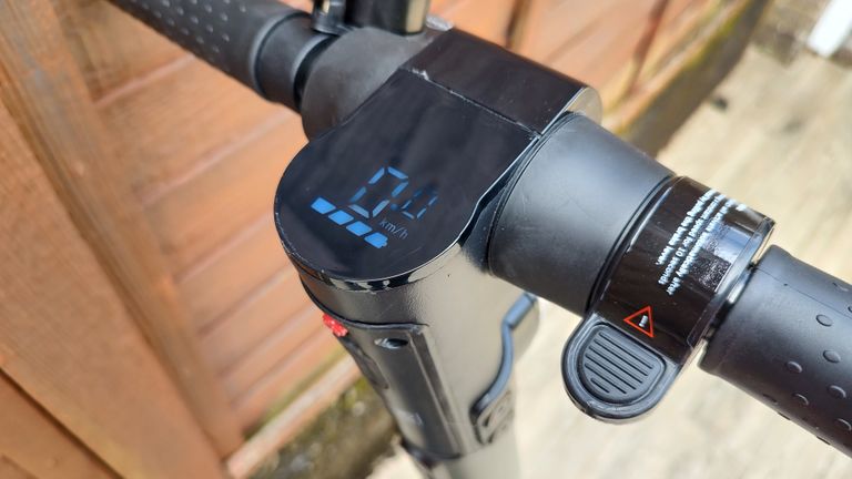 Busbi Wasp review: affordable e-scooter with zesty performance | T3