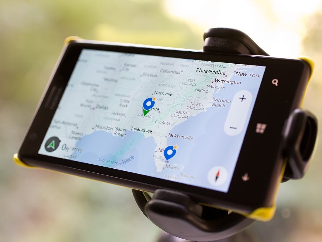 Windows Phone Navigation App Smack Down: NAVIGON vs. HERE Drive+ ...