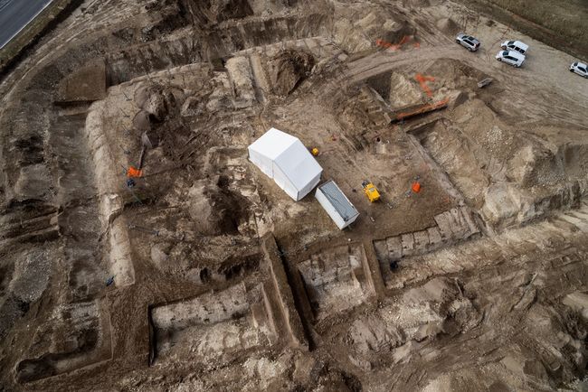Ancient Celtic Prince's Grave and Chariot Unearthed | Live Science