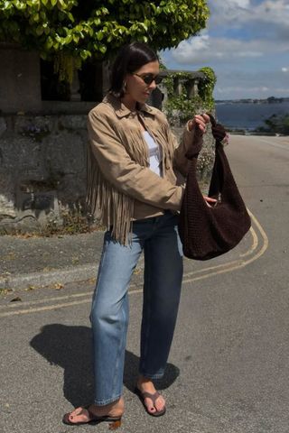 This Is The Expensive Looking Sandal Trend All The Cool Girls Are ...