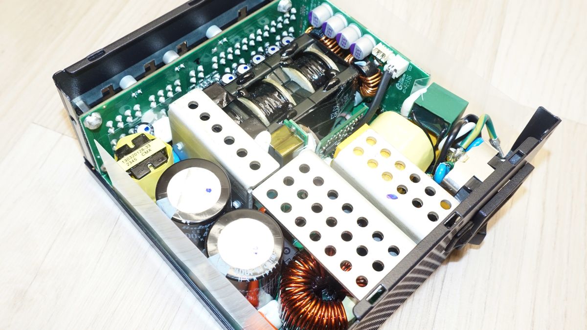 SilverStone Extreme 1200R Platinum SFX-L PSU review | Tom's Hardware