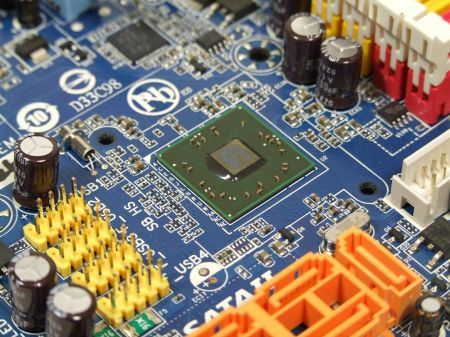 HD3400 In The Northbridge With Additional Memory - AMD's New 780G ...