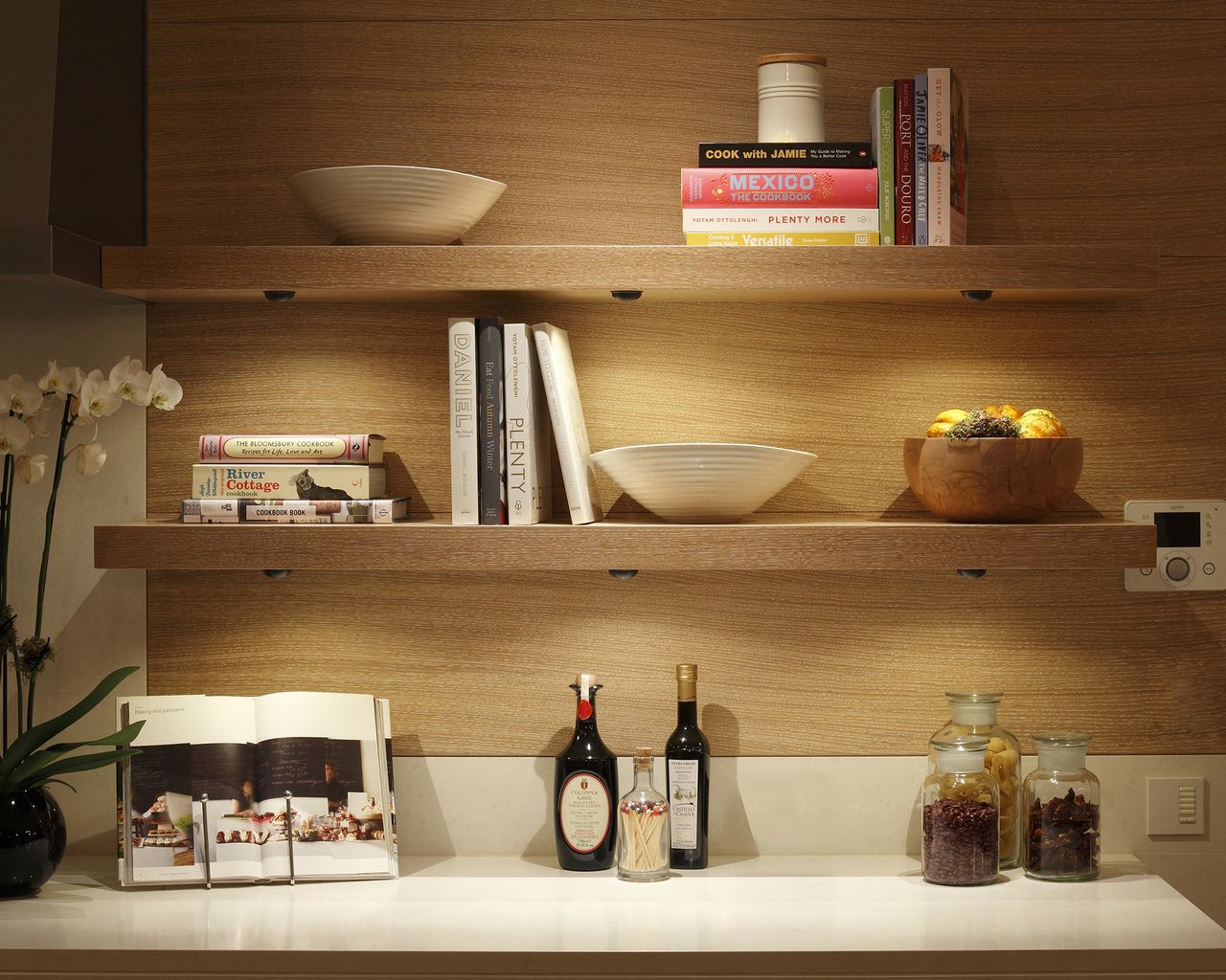 Small kitchen lighting ideas – 11 stylish fixtures for tiny spaces ...