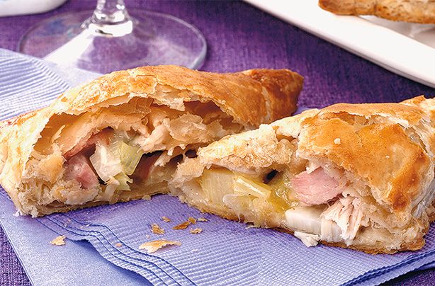 Turkey triangles | Lunch Recipes | GoodtoKnow