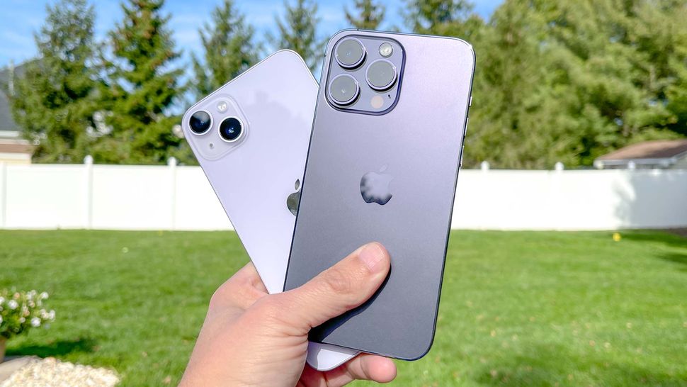 iPhone 14 Plus vs iPhone 14 Pro Max — this is the iPhone I'd choose ...