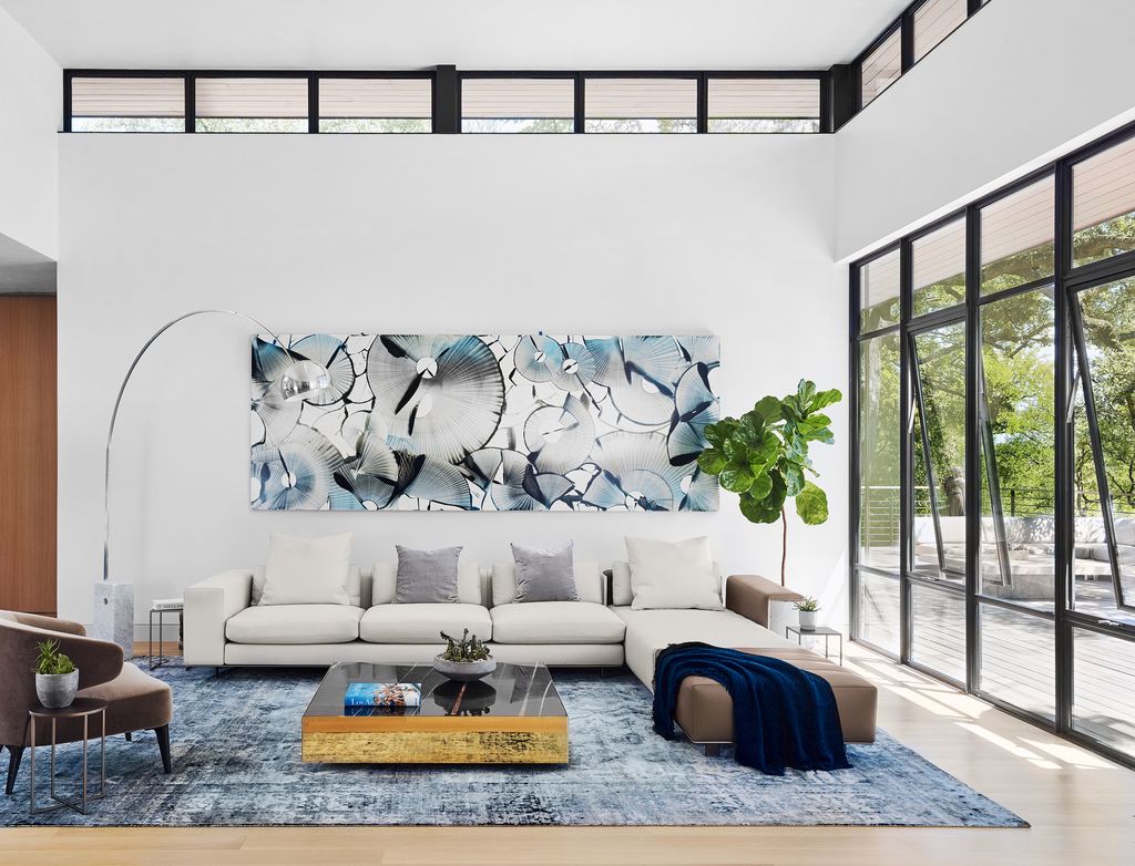 Decorating living rooms with high ceilings - top tips | Livingetc
