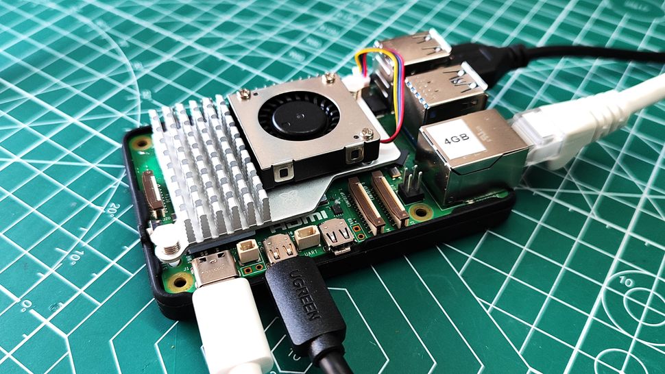 Raspberry Pi Bumper for Raspberry Pi 5 review: Silicone protection for ...