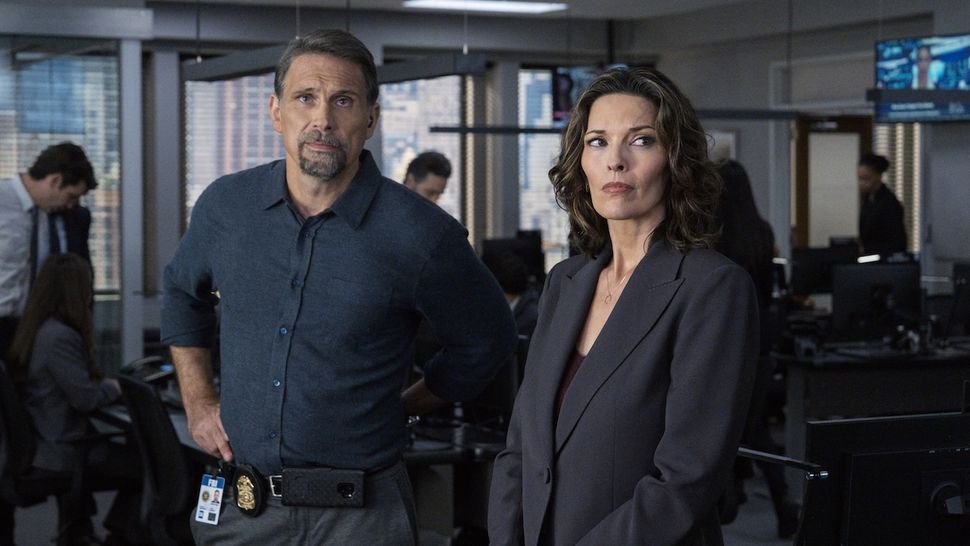 Ahead Of Isobel’s Promotion On CBS' FBI, Alana De La Garza Talks ...
