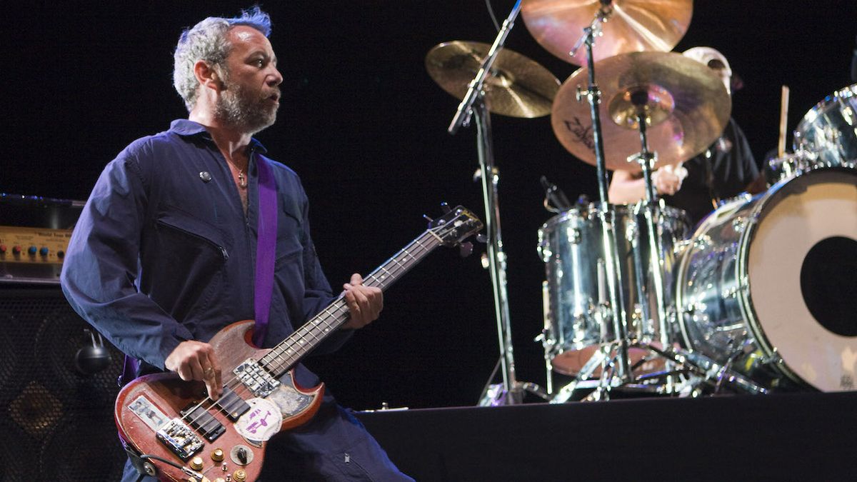 Mike Watt: “I think for every 7-string bass they should make a 1-string ...