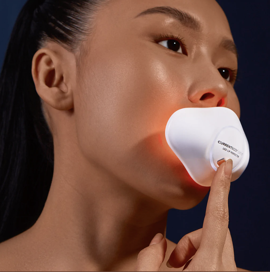 15 Best LED Light Therapy Face Masks in 2024, Reviewed by Experts ...