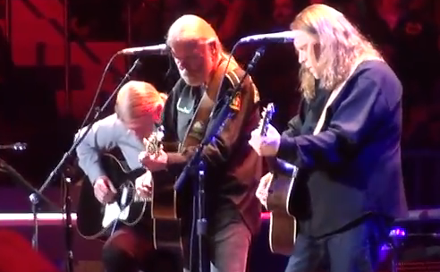 Video: Warren Haynes, Derek Trucks and Gregg Allman Perform "Midnight ...