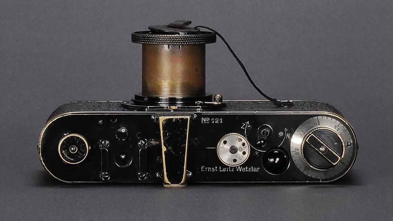 I think this camera will break records: 100-year-old Leica goes to ...
