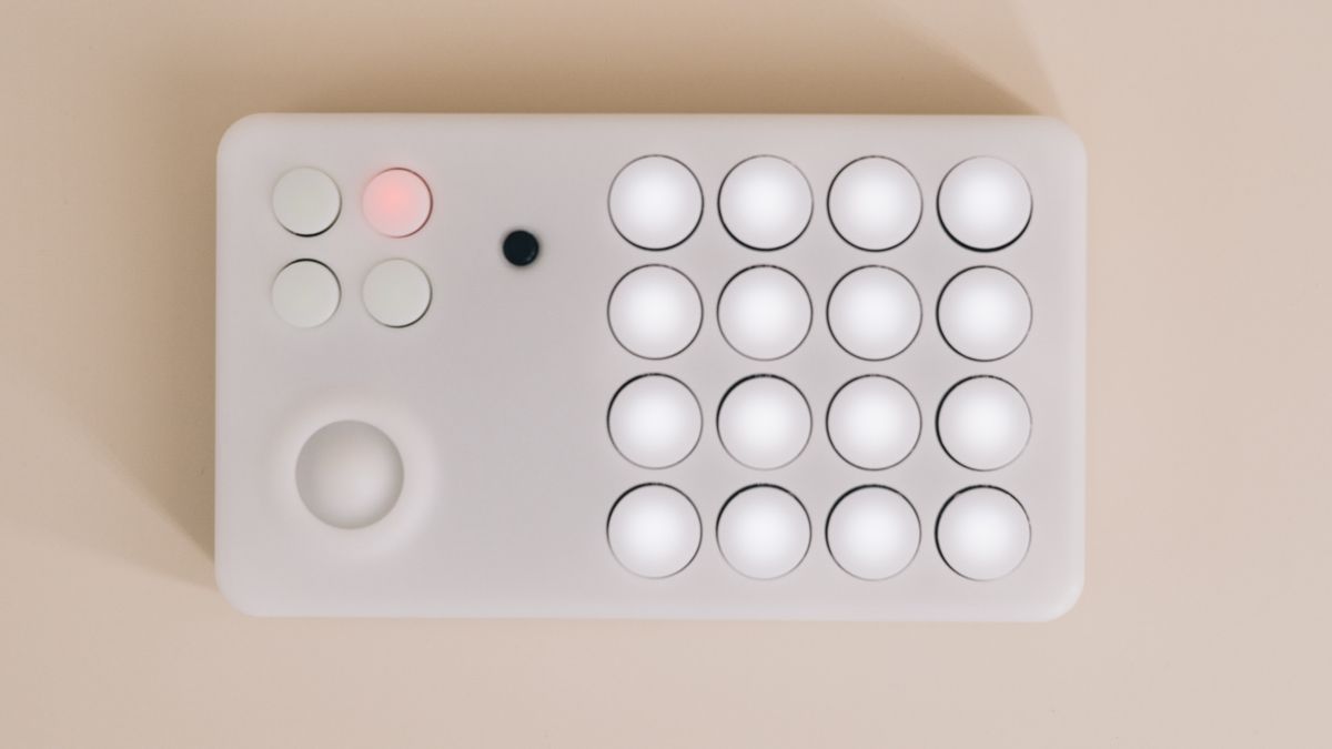 Offgrid Puts A Wireless Midi Pad Controller In The Palm Of Your Hand