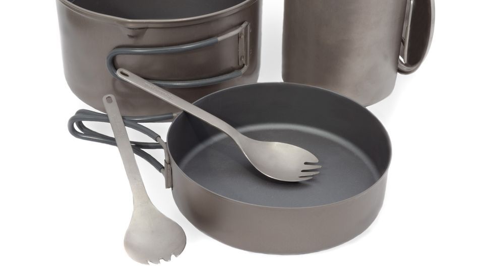 What is a spork – and do you need one for camping? | Advnture