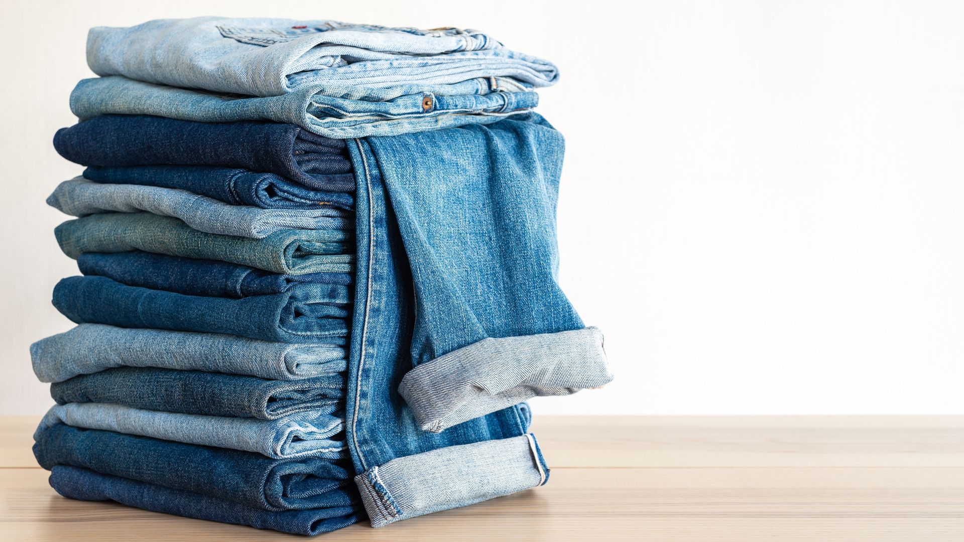 How to wash jeans without fading or stretching | Real Homes