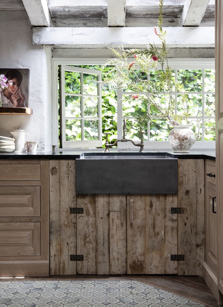 21 small cottage kitchen ideas for a charming, characterful design ...