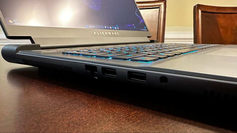 Alienware m18 Review: Monstrous Powerhouse, 480 Hz Screen | Tom's Hardware