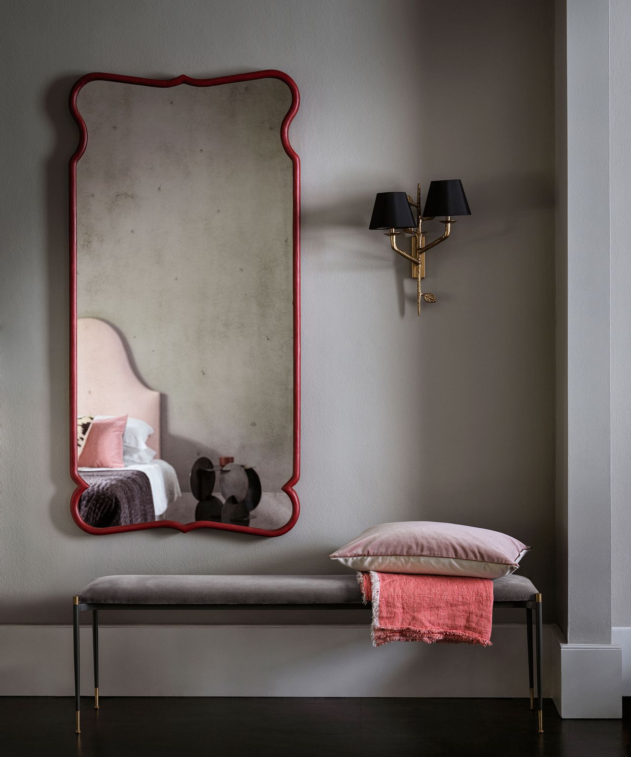 The statement piece: 10 impactful ways with statement pieces | Homes ...