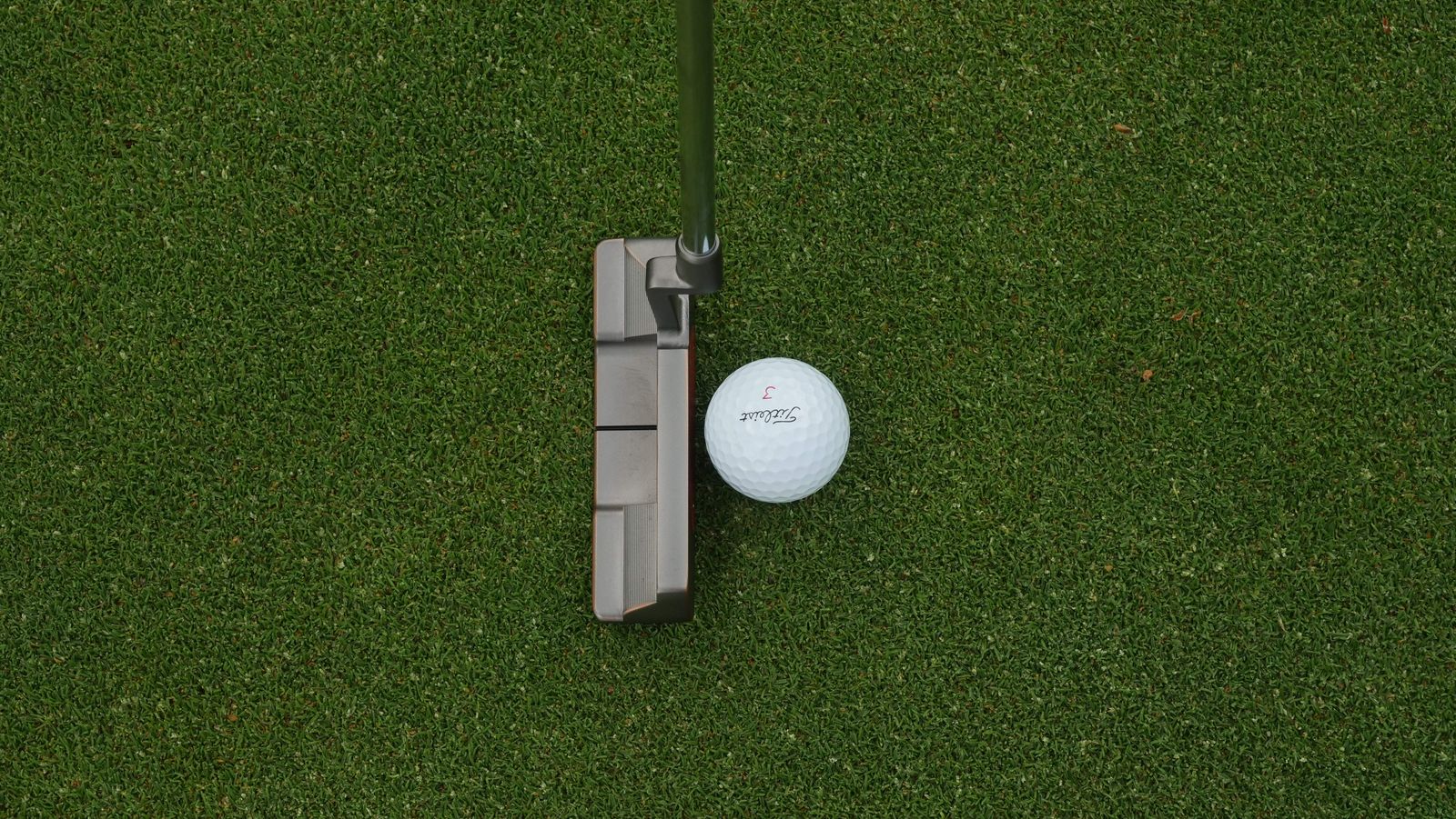Forward press in putting - how does it work? | Golf Monthly