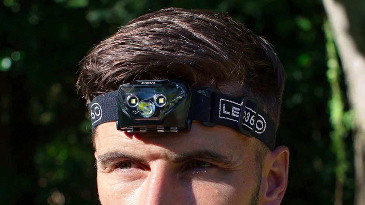 The best running headlamps: tested on roads and trails | Advnture