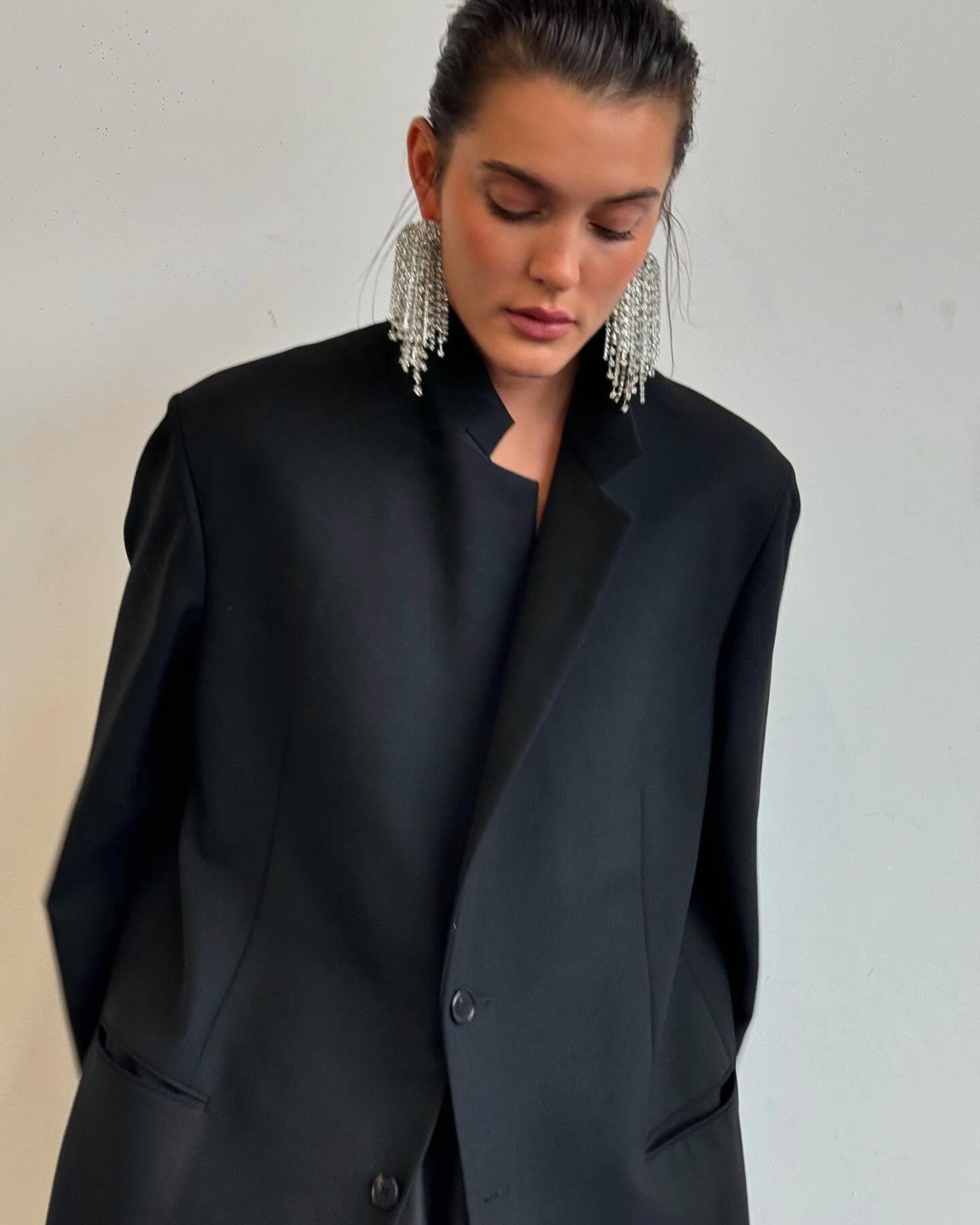 6 Chic Ways to Wear Sparkly Clothing and Accessories | Who What Wear