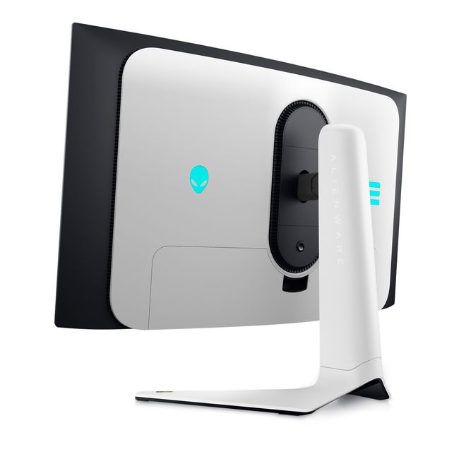 Gift the perfect gaming setup for the Alienware laptop fan in your life ...
