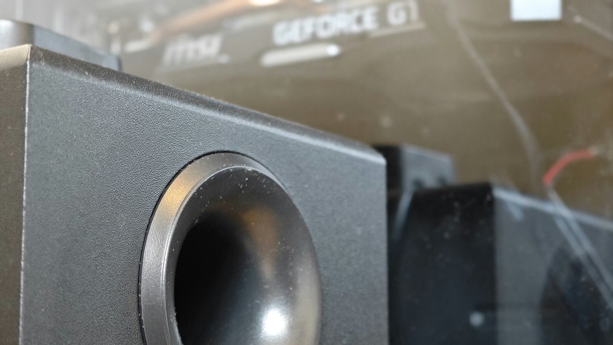 After 8 years, these cheap Logitech speakers are still my favourites ...