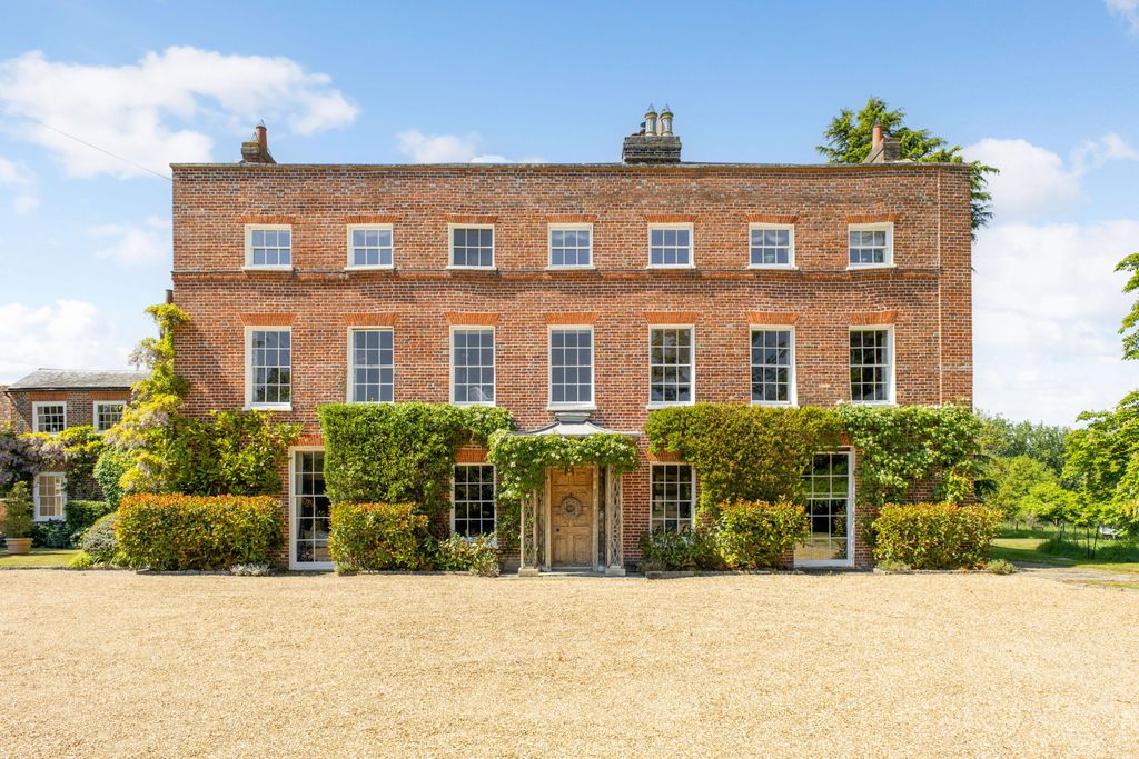 An achingly traditional country house on the outside... and a wonderful ...