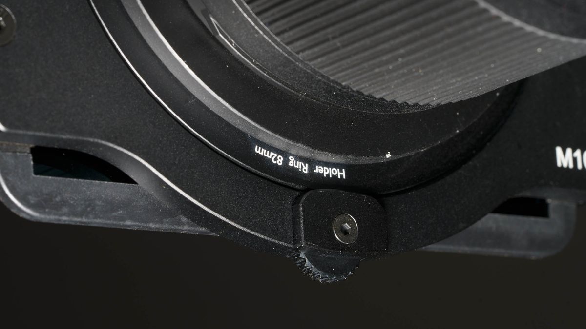 Marumi M100 100mm Magnetic Filter Holder | Digital Camera World