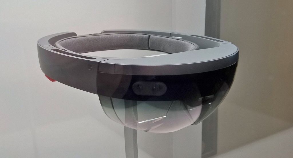 HoloLens is Microsoft's 5-year plan to conquer augmented reality ...