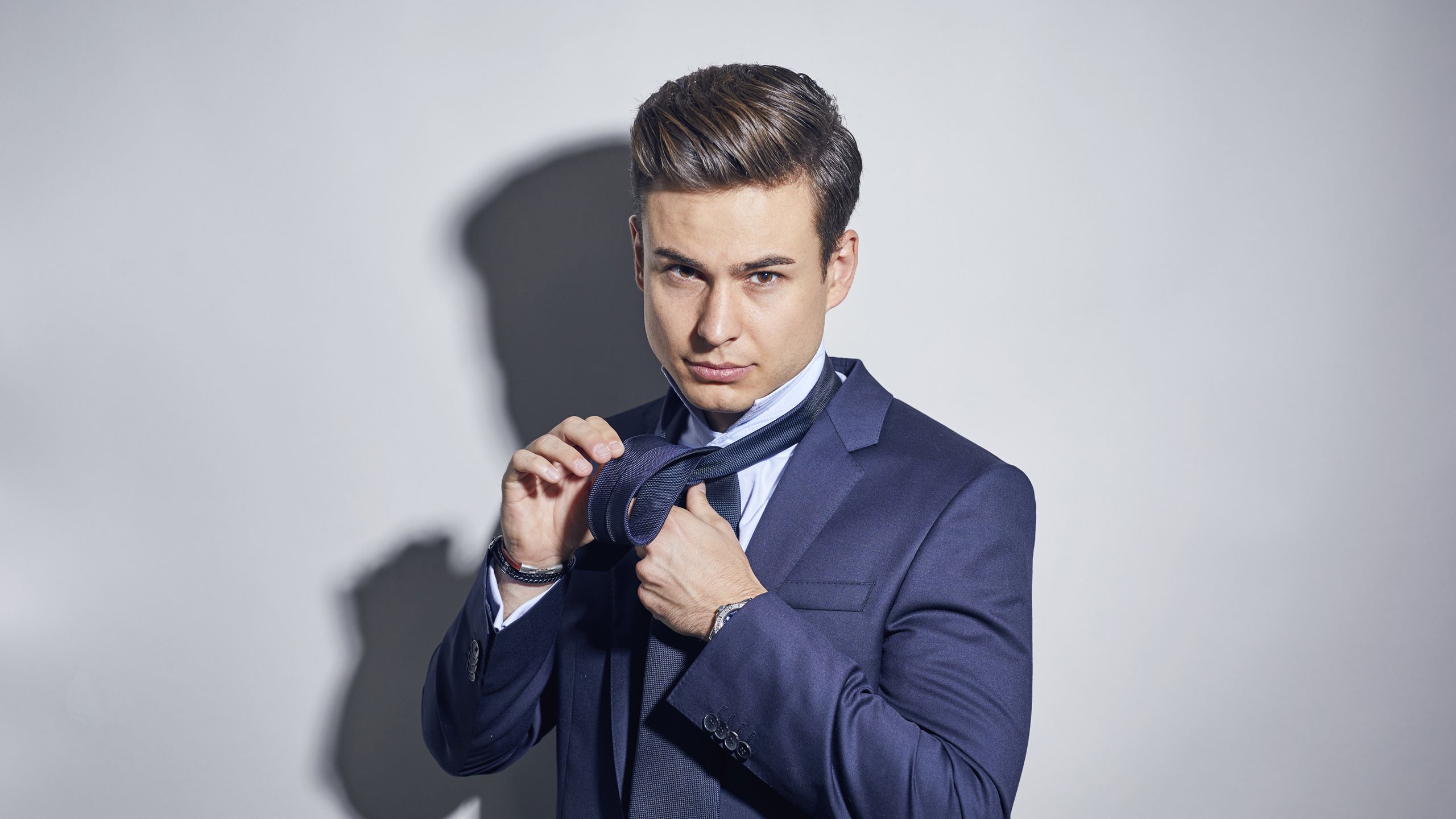 How to tie a tie: three essential styles and when to use them | T3