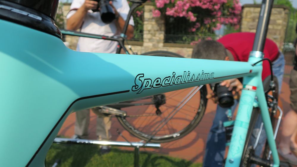 New Bianchi Specialissima climbing bike uses Countervail technology ...