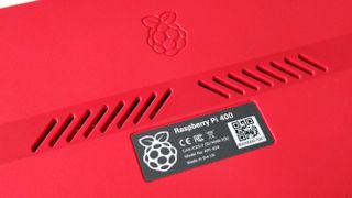 Raspberry Pi 400 Review: Faster CPU, New Layout, Better Thermals | Tom ...