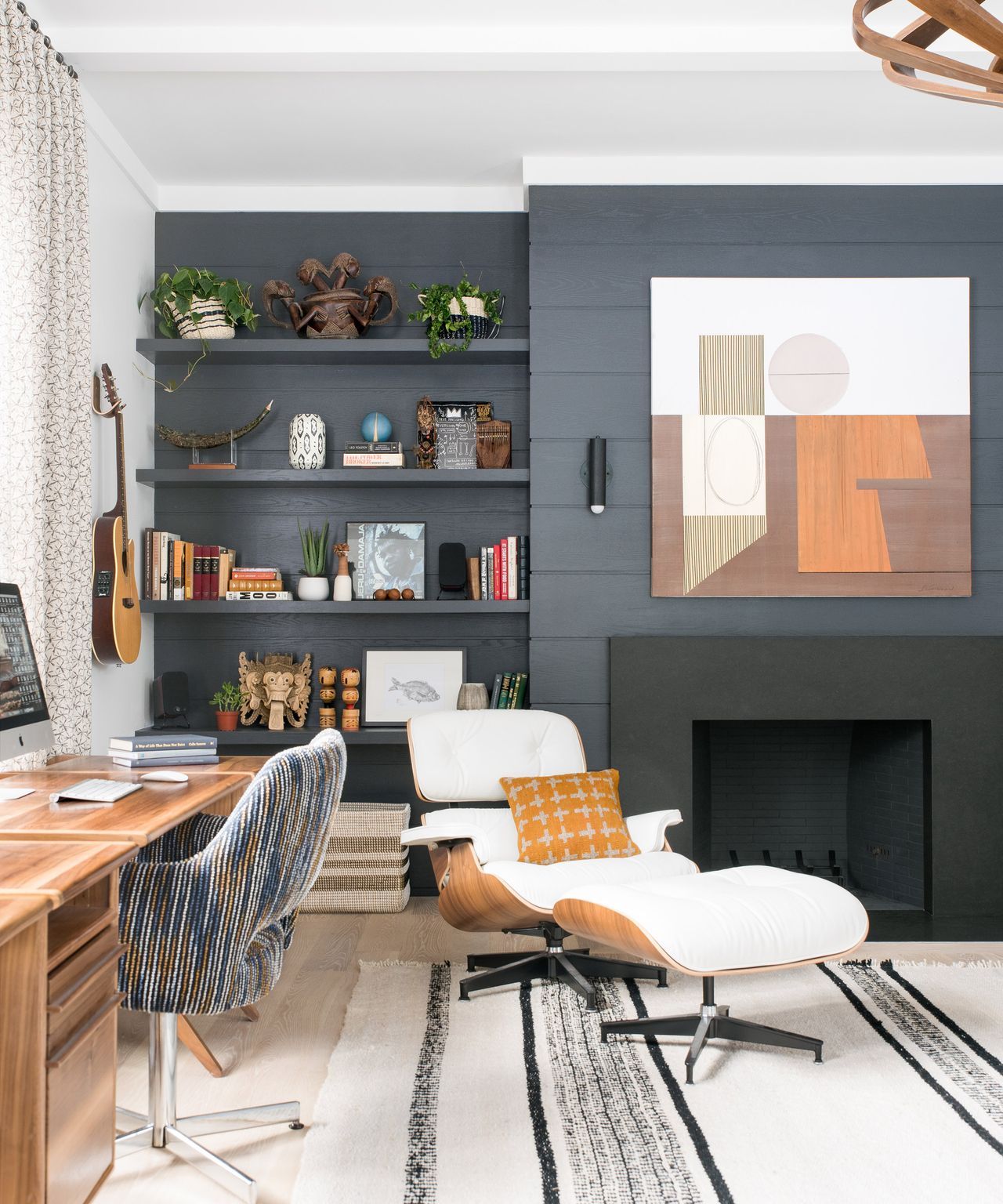 Take a tour of this stylishly laid-back home in the New York suburbs ...