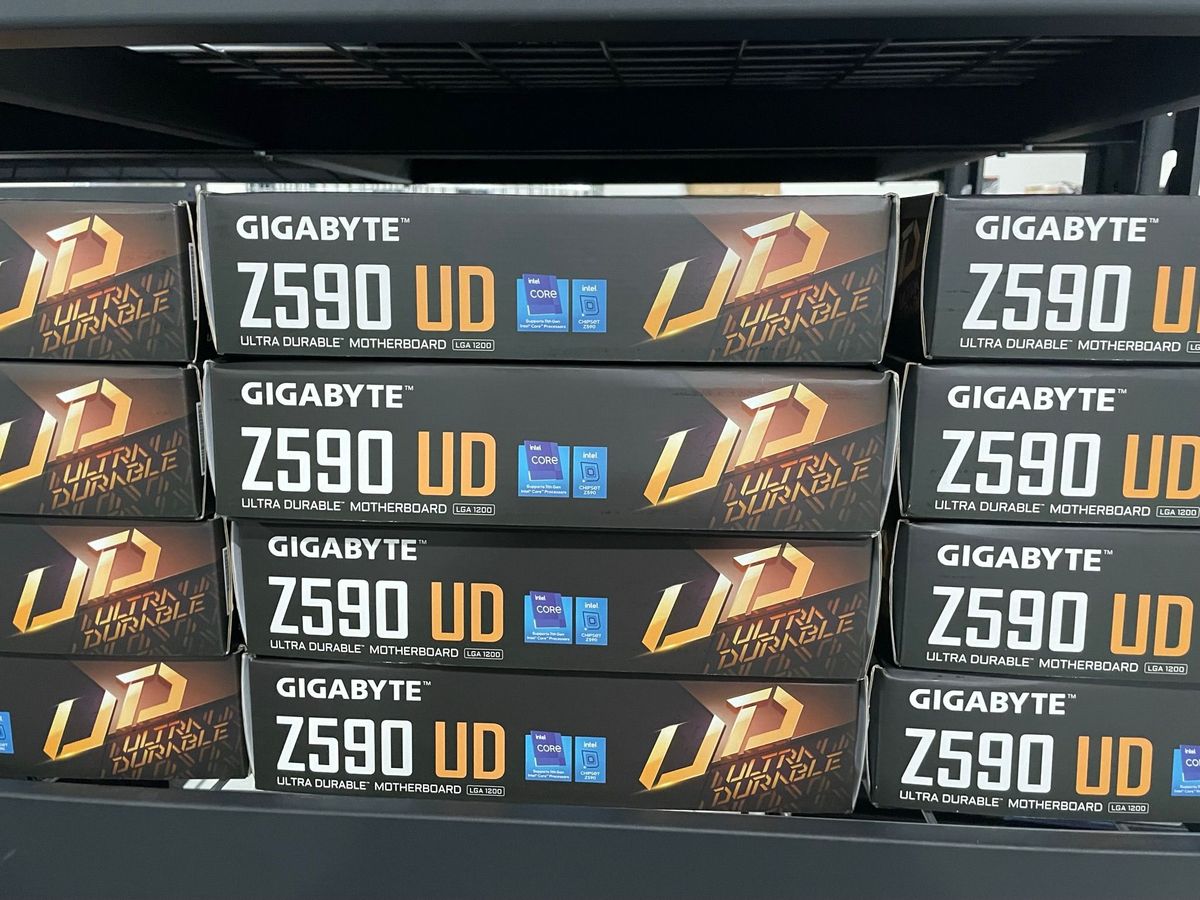 Thousands of PC parts go up for auction from the defunct Artesian ...