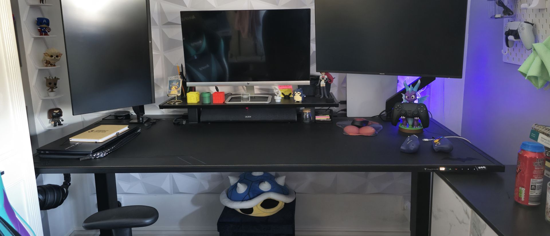 Secretlab MAGNUS Pro XL review: this desk goes weeee | Creative Bloq