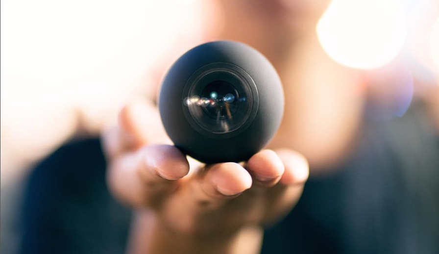 Luna: 360-Degree Video Camera In The Palm Of Your Hand | Tom's Hardware