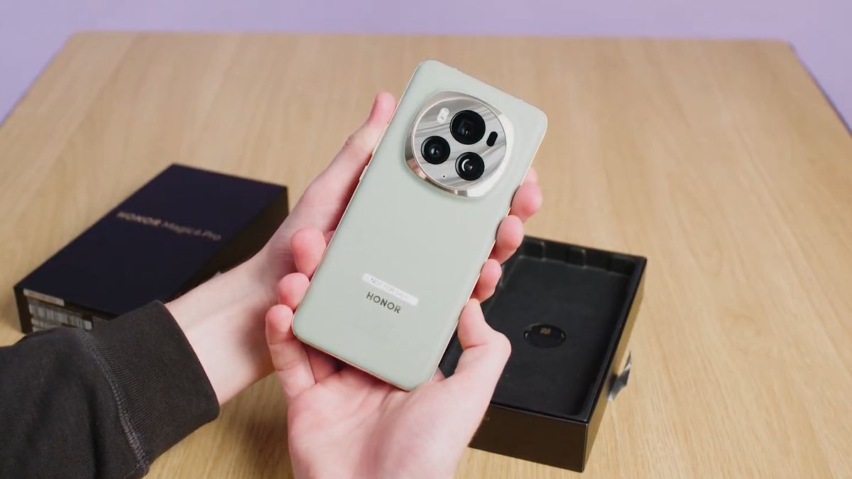 Honor Magic 6 Pro review: bold, bright and beautiful | TechRadar