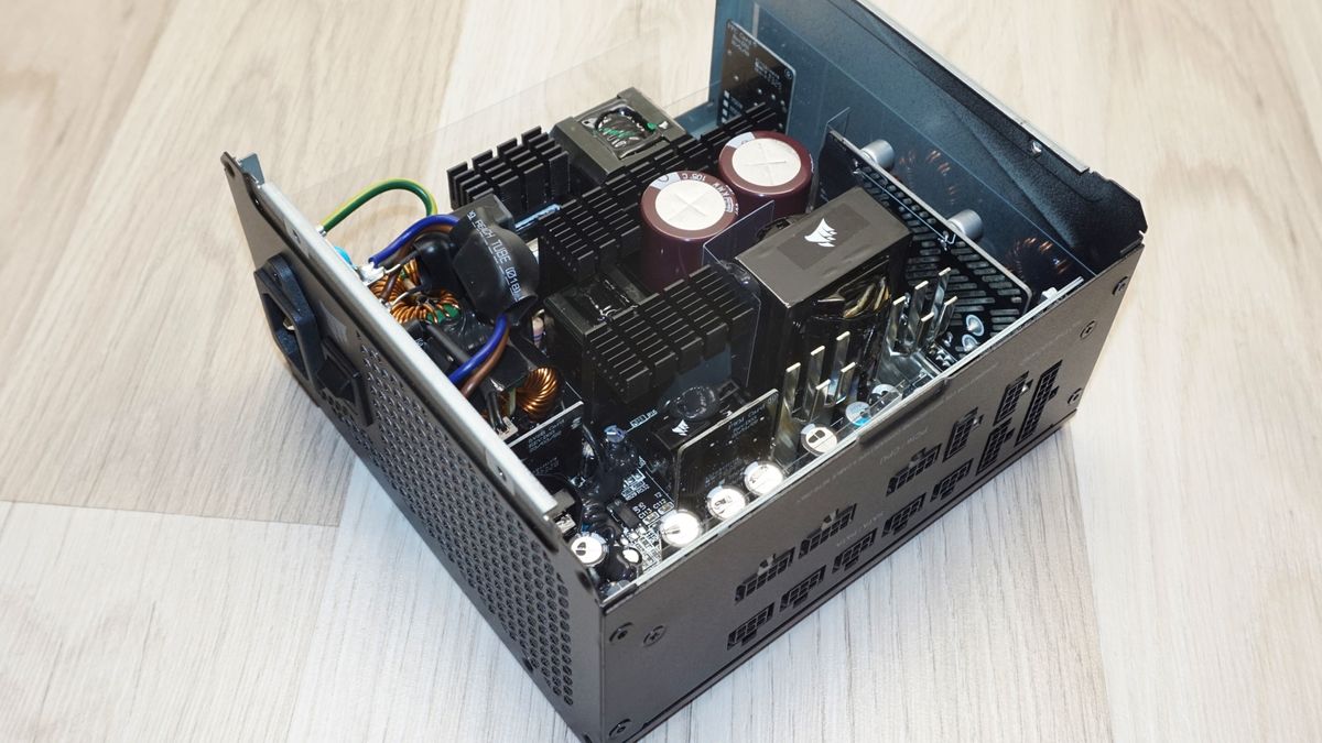 Corsair RM850x Shift 850W ATX 3.1 Power Supply Review | Tom's Hardware