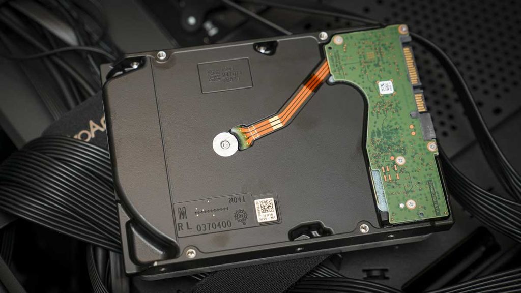 Seagate reveals high-capacity HDD roadmap showing steady growth toward ...