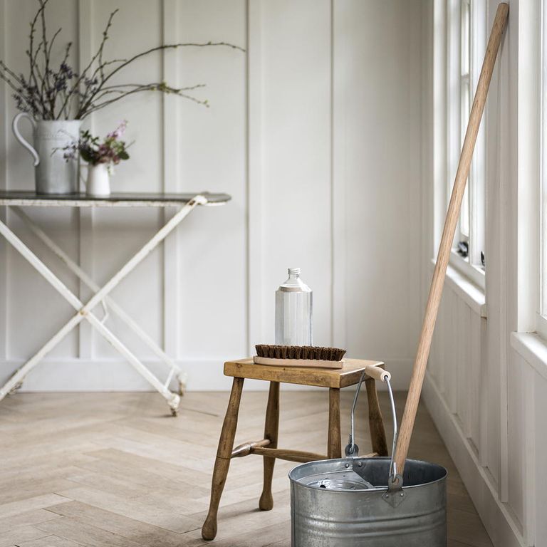 How to use bleach – the three most common mistakes | Ideal Home