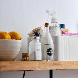 This brilliant hack for cleaning your hob requires almost no scrubbing ...