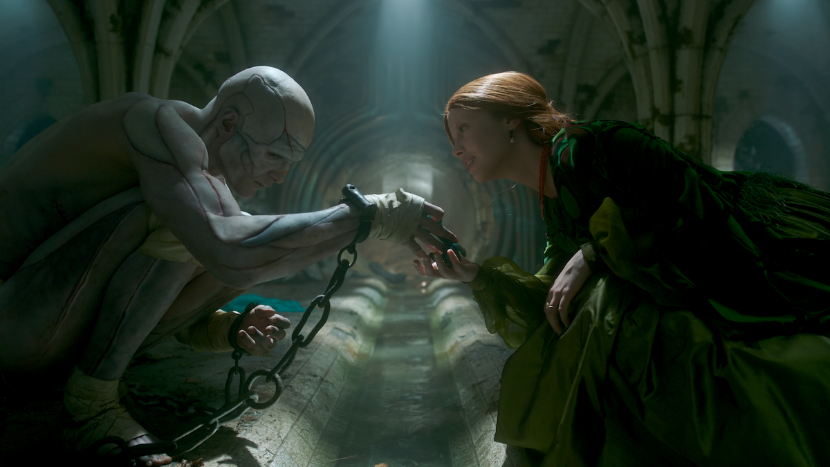 Guillermo Del Toro's Frankenstein Ending Is A Lot Different Than The ...