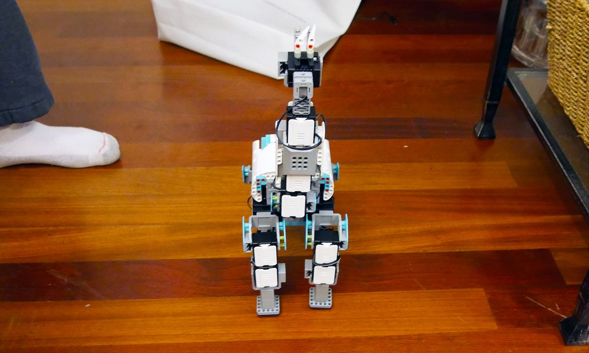 Jimu Robots Review: A Great Robot Toy for Kids | Tom's Guide
