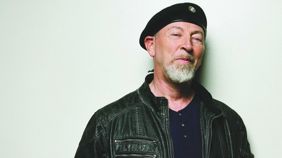 Richard Thompson announces Acoustic Rarities album | Louder