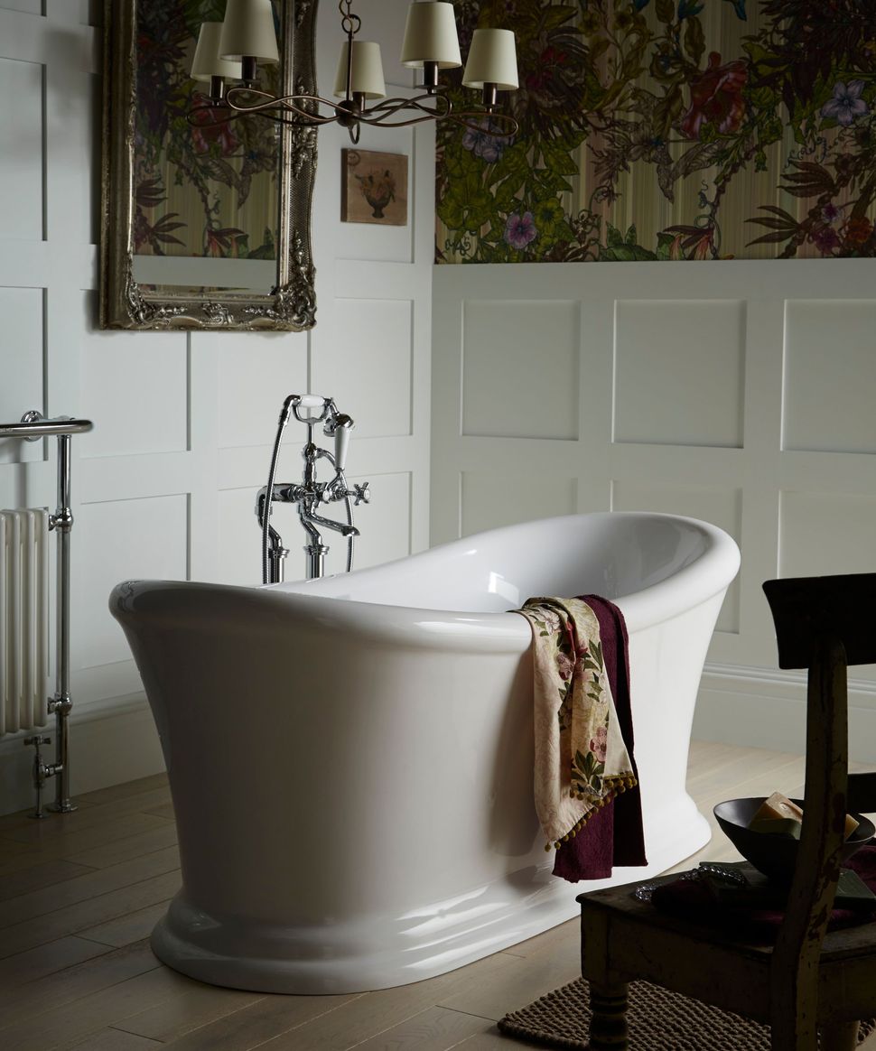 Freestanding bath ideas for every style and budget | Homebuilding