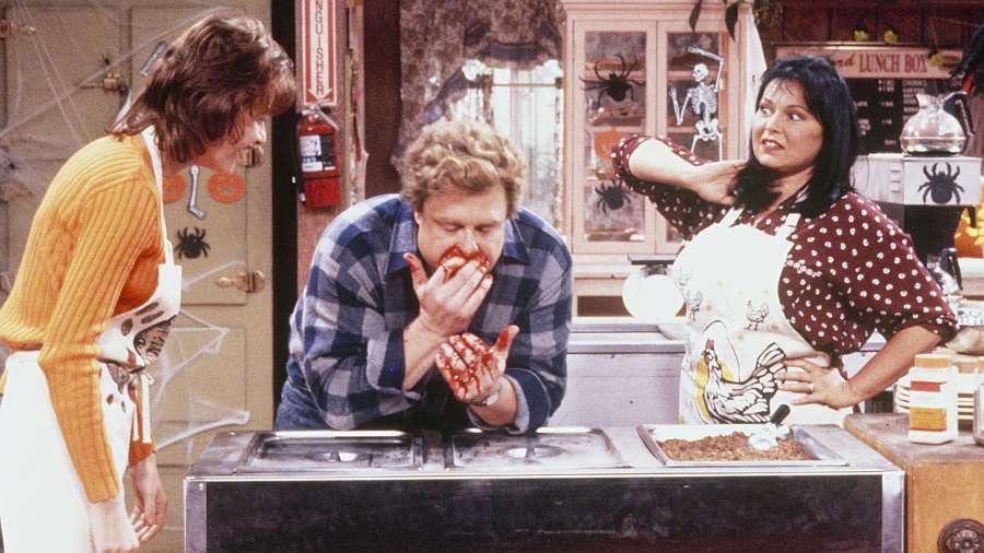 ‘Roseanne’ Returns on ABC Mar. 27 | Next TV