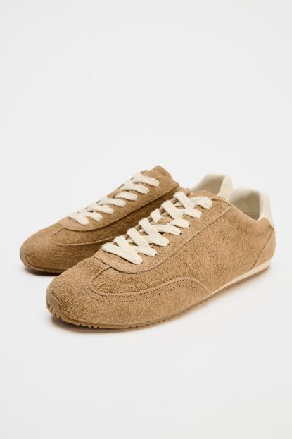 Beige Is the New Favourite Trainer Colour of Fashion People | Who What Wear