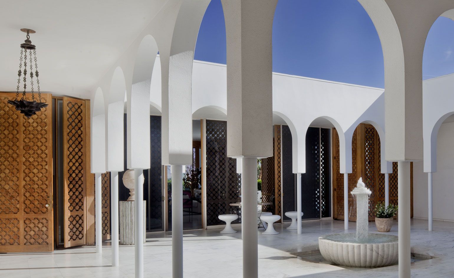 Tim Street-Porter captures modernist marvels in Palm Springs | Wallpaper