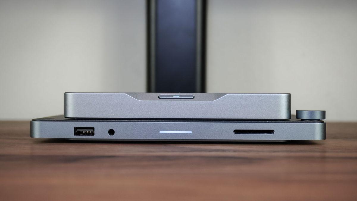 I thought putting together a triple monitor setup would be hard — but I ...